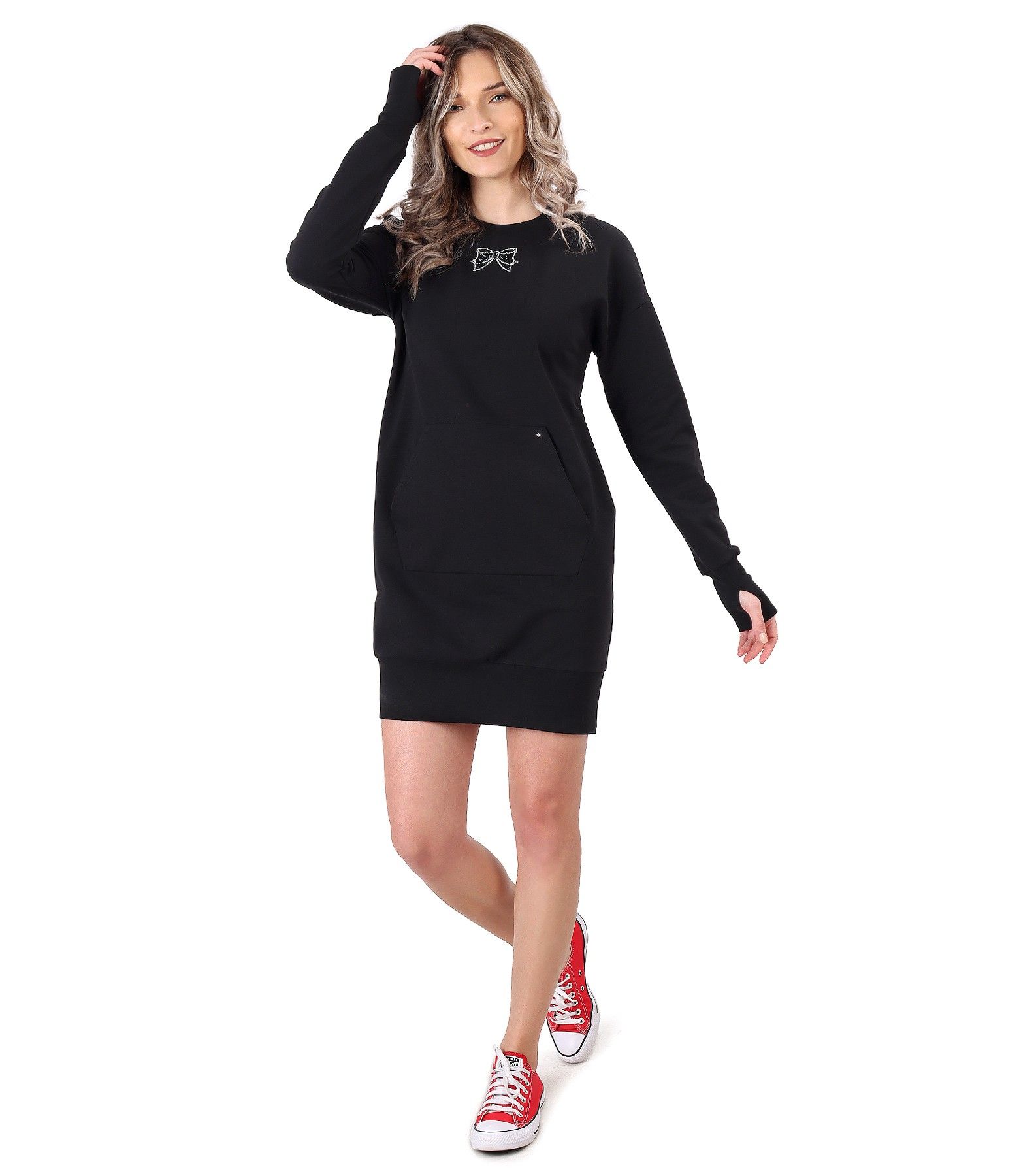 Rochie tip hanorac din bumbac cu buzunar pe fata negru - YOKKO
