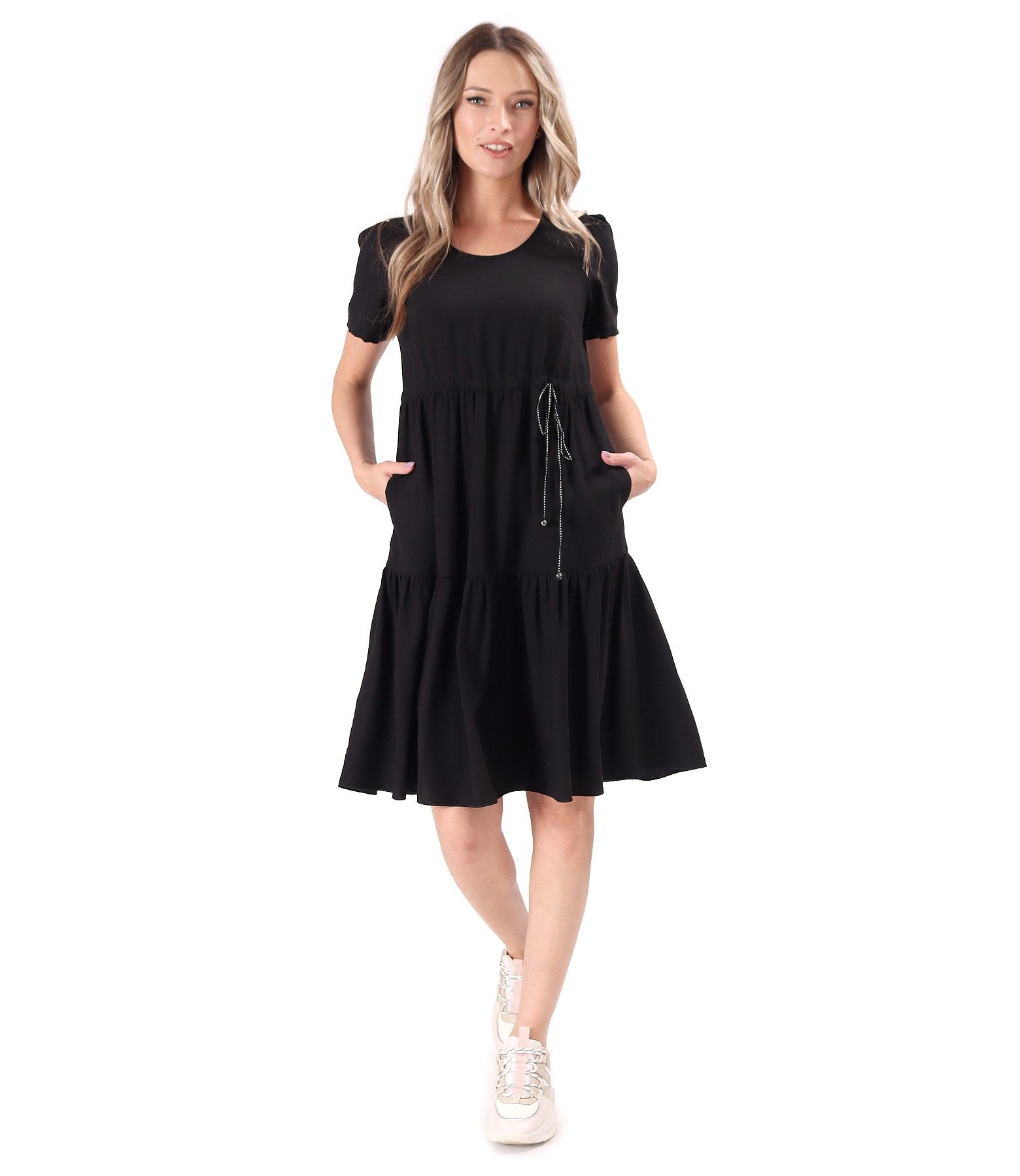 Rochie cu volane din viscoza incretita cu snur in talie negru - YOKKO
